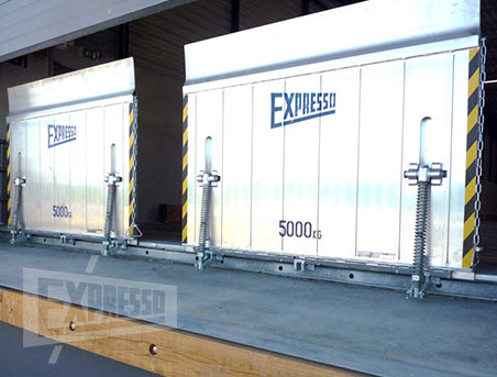 Loading ramps - Sliding drawbridge leveler